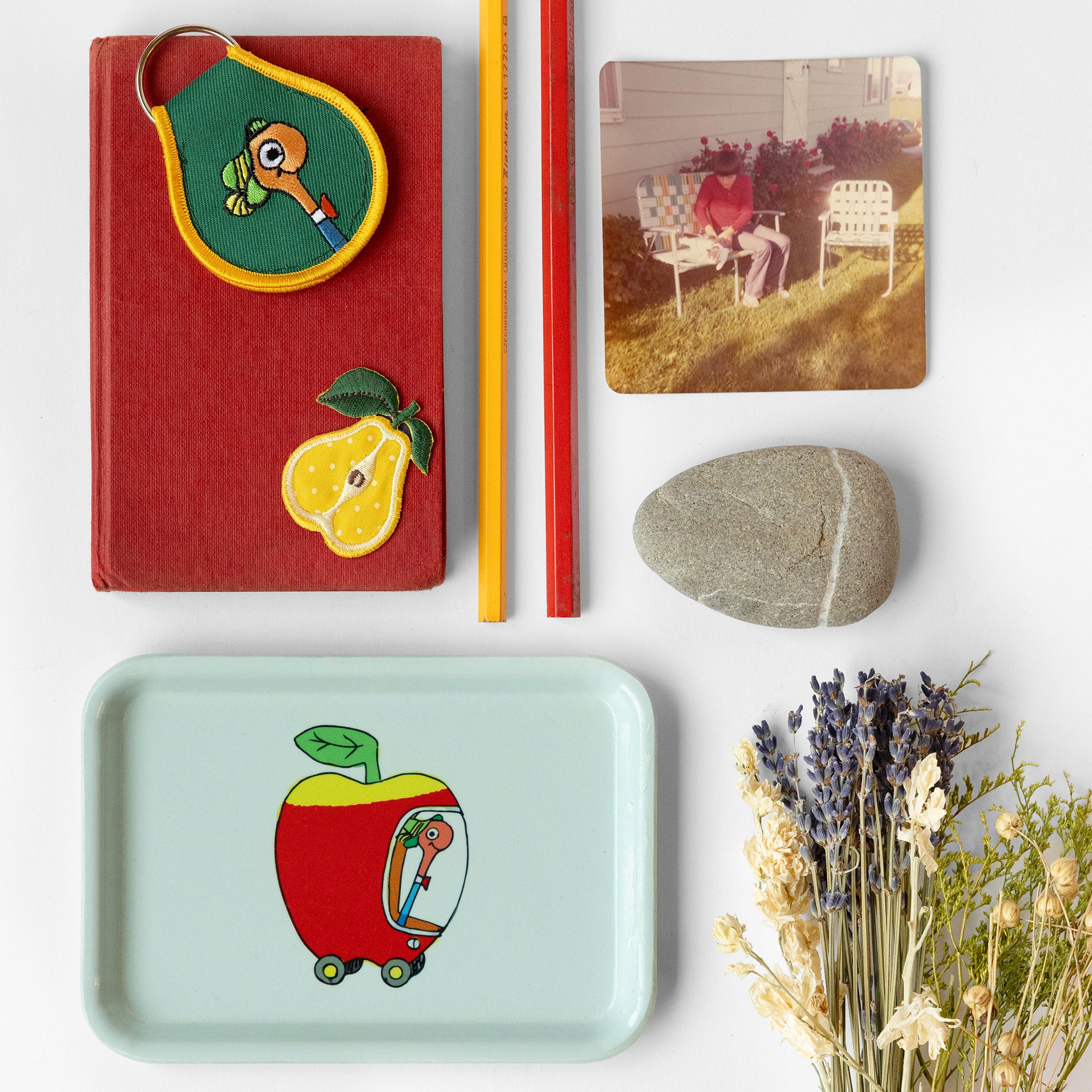 3P4 x Richard Scarry® - Lowly Worm Patch Keychain – THREE POTATO FOUR