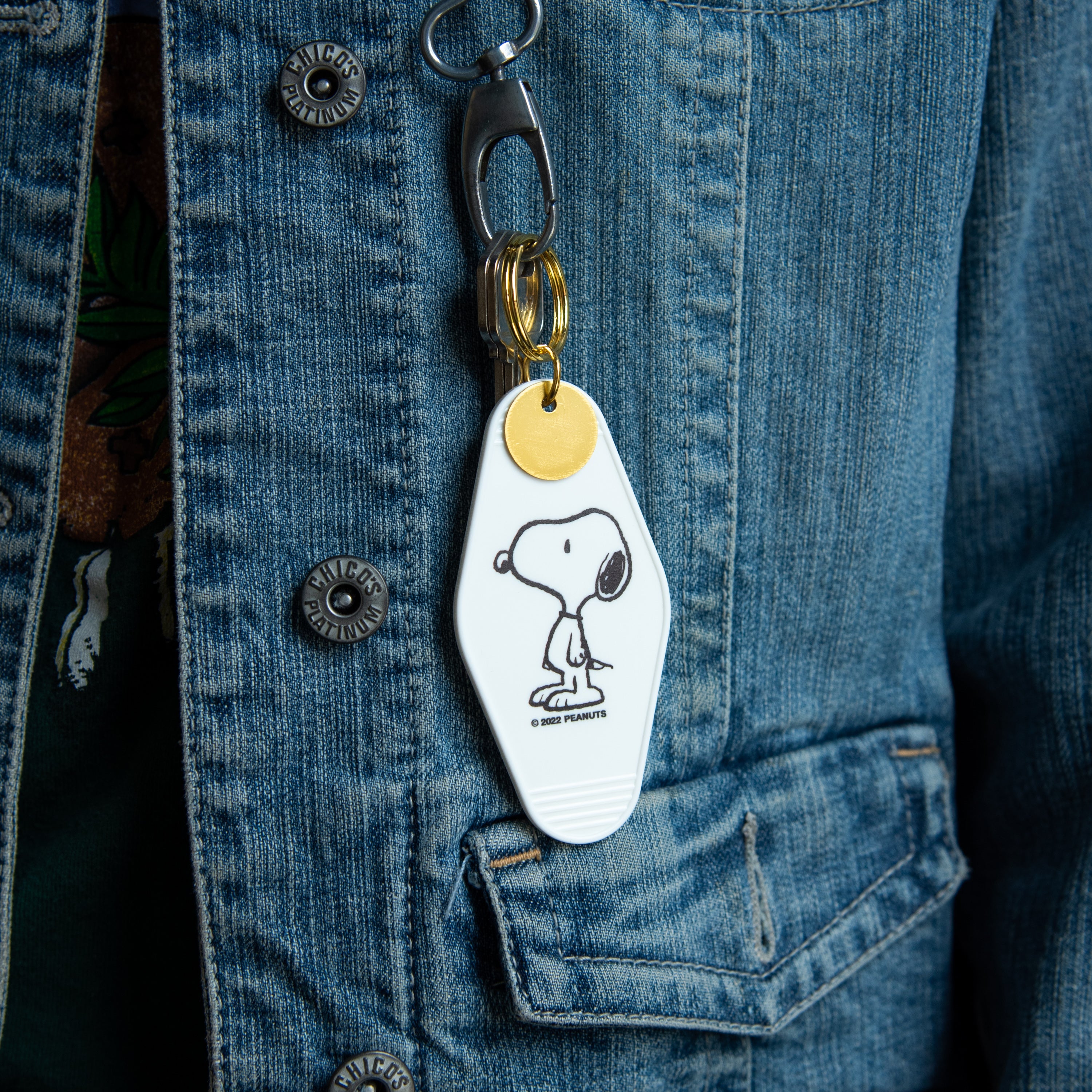 Three Potato Four x Peanuts® - Classic Snoopy Key Tag – THREE POTATO FOUR